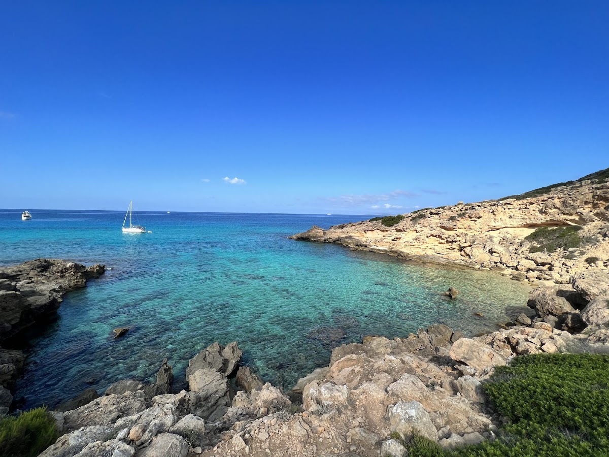 Cala Vella - mallorcaguide.com